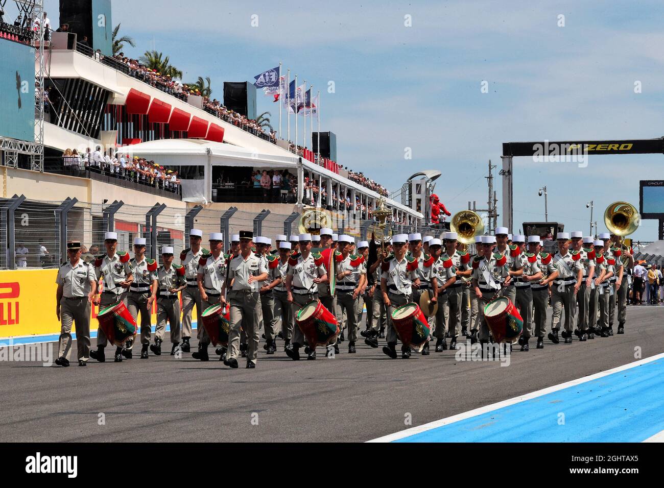 Grid atmosphere. 23.06.2019. Formula 1 World Championship, Rd 8, French ...