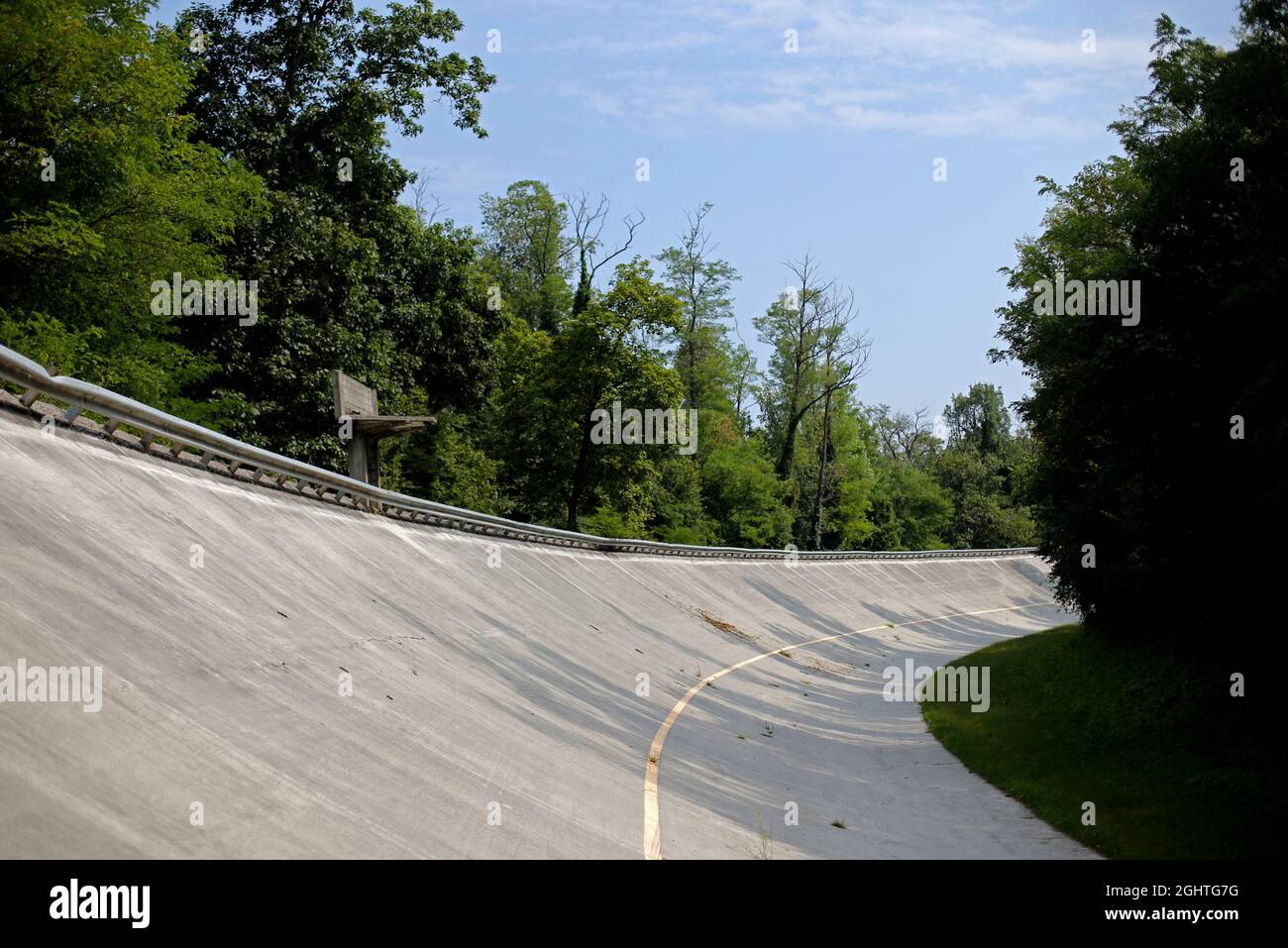 Circuit atmosphere - the old Monza banking. 05.09.2019. Formula 1 World ...