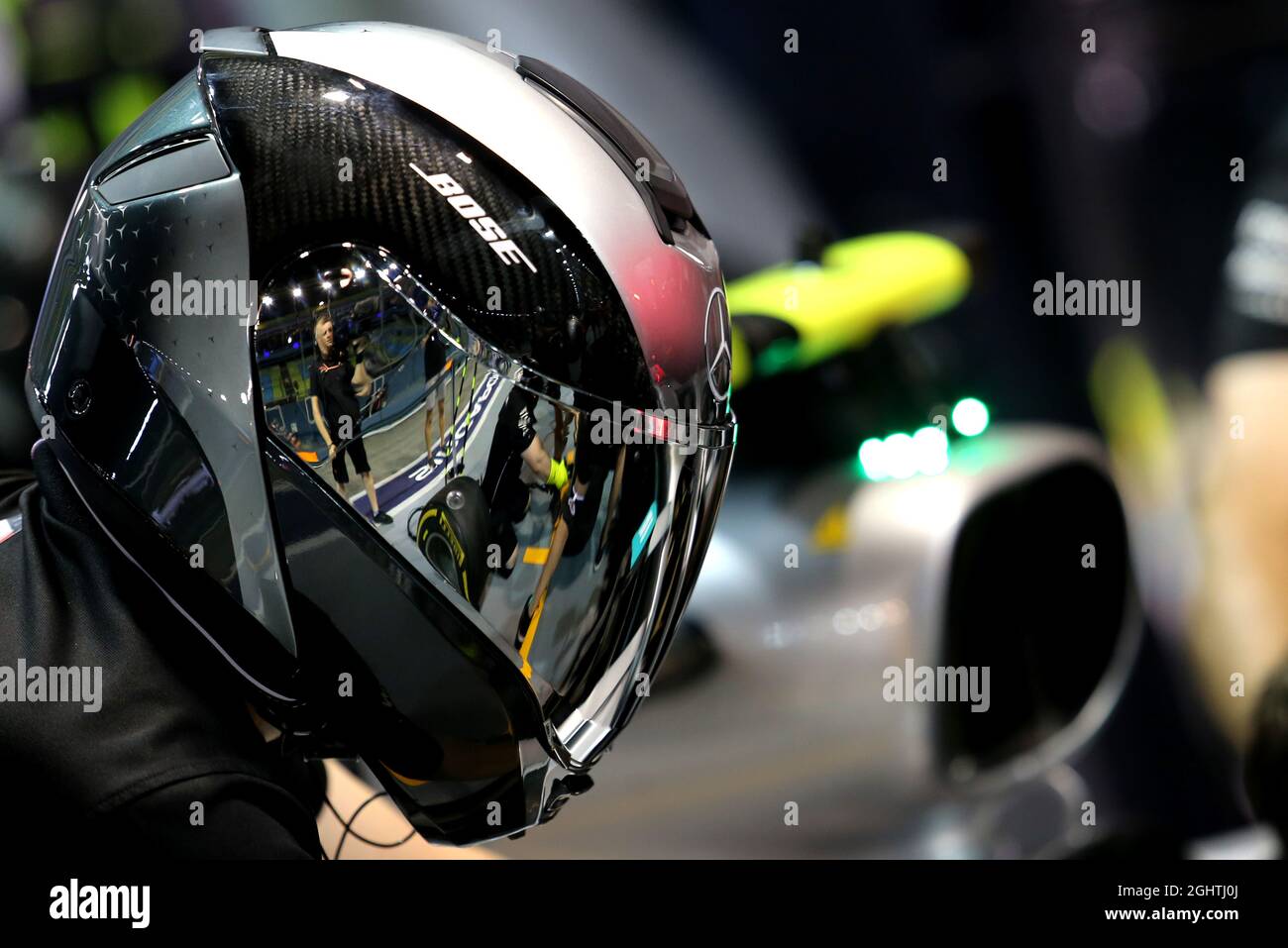 Mercedes amg f1 make a pit stop hi-res stock photography and images - Alamy