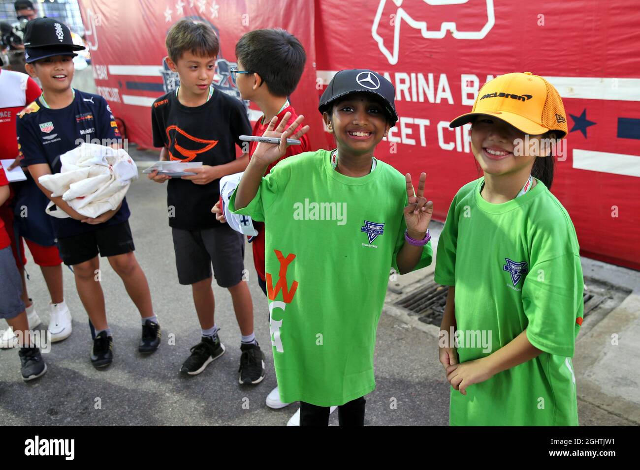 Grid kids on the drivers parade. 22.09.2019. Formula 1 World ...