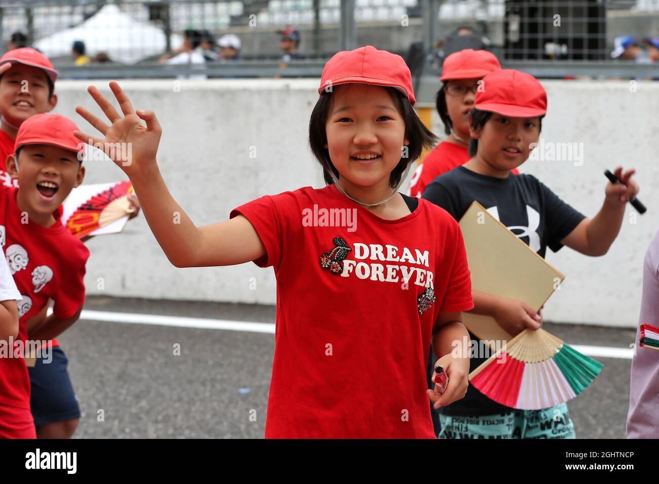 Circuit atmosphere - young fans. 10.10.2019. Formula 1 World ...