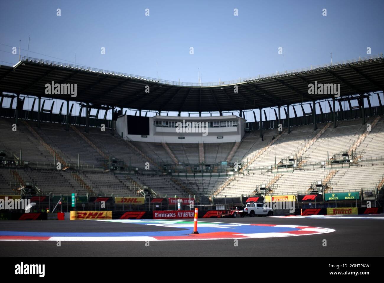 Mexican grand prix stadium hi-res stock photography and images - Alamy