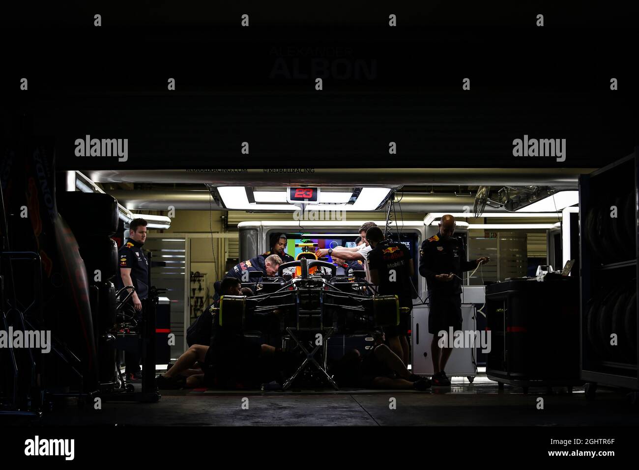 Red bull racing pit garages hi-res stock photography and images - Alamy