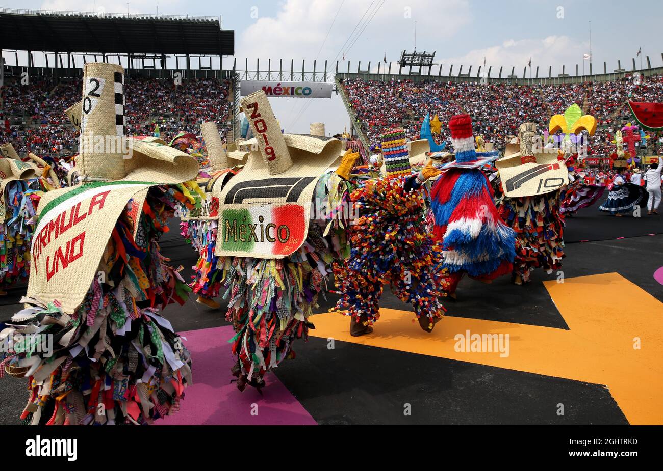 Circuit atmosphere. 27.10.2019. Formula 1 World Championship, Rd 18 ...