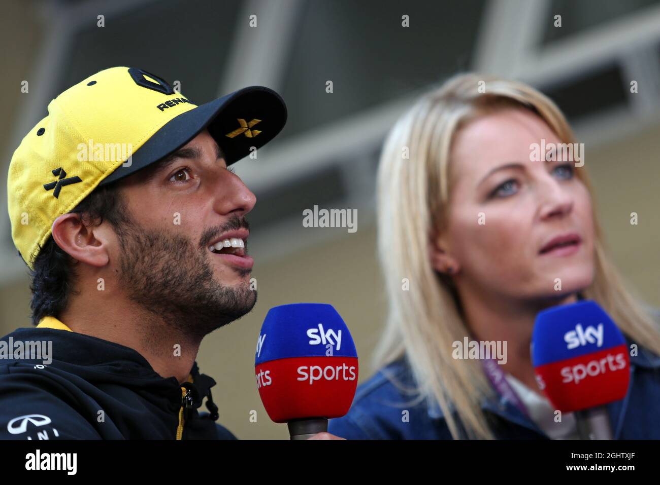 Daniel Ricciardo (AUS) Renault F1 Team with Rachel Brookes (GBR) Sky ...