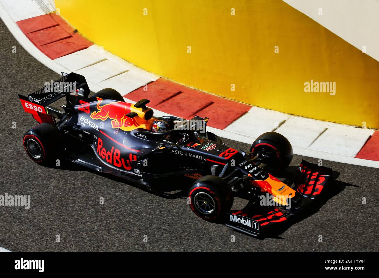 Max Verstappen (NLD) Red Bull Racing RB15. 29.11.2019. Formula 1 World ...
