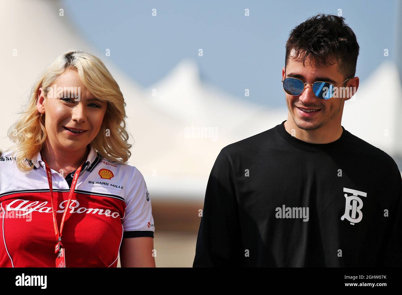 (L to R): Ruth Buscombe (GBR) Alfa Romeo Racing Trackside Strategy ...