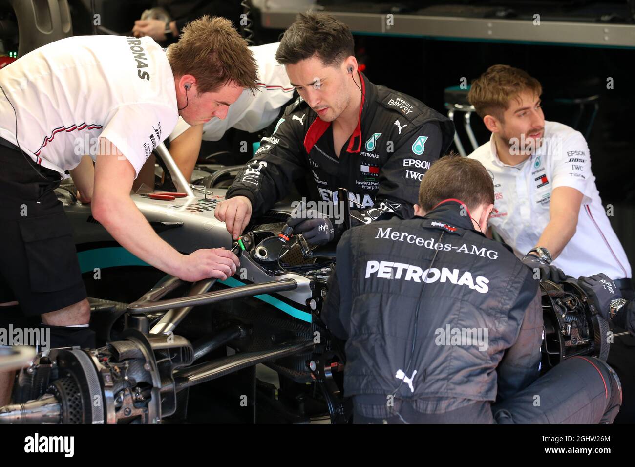 Formula one mechanics hi-res stock photography and images - Alamy