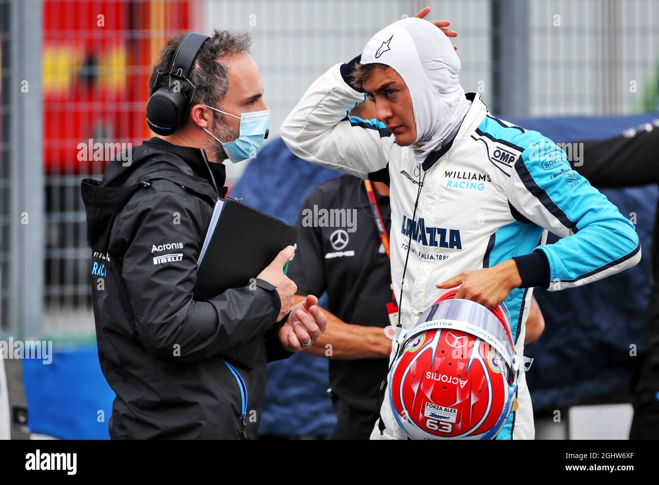 Formula 1 race engineer james hi-res stock photography and images - Alamy