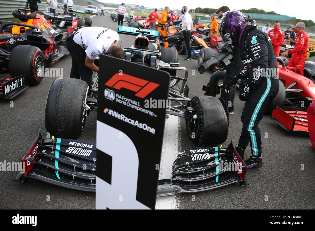 Mercedes amg f1 w11 a puncture hi-res stock photography and images - Alamy