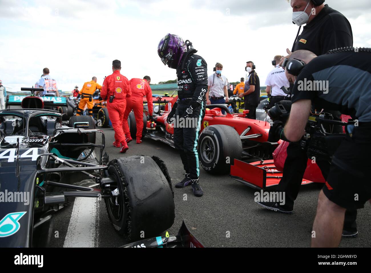 Mercedes amg f1 w11 a puncture hi-res stock photography and images - Alamy