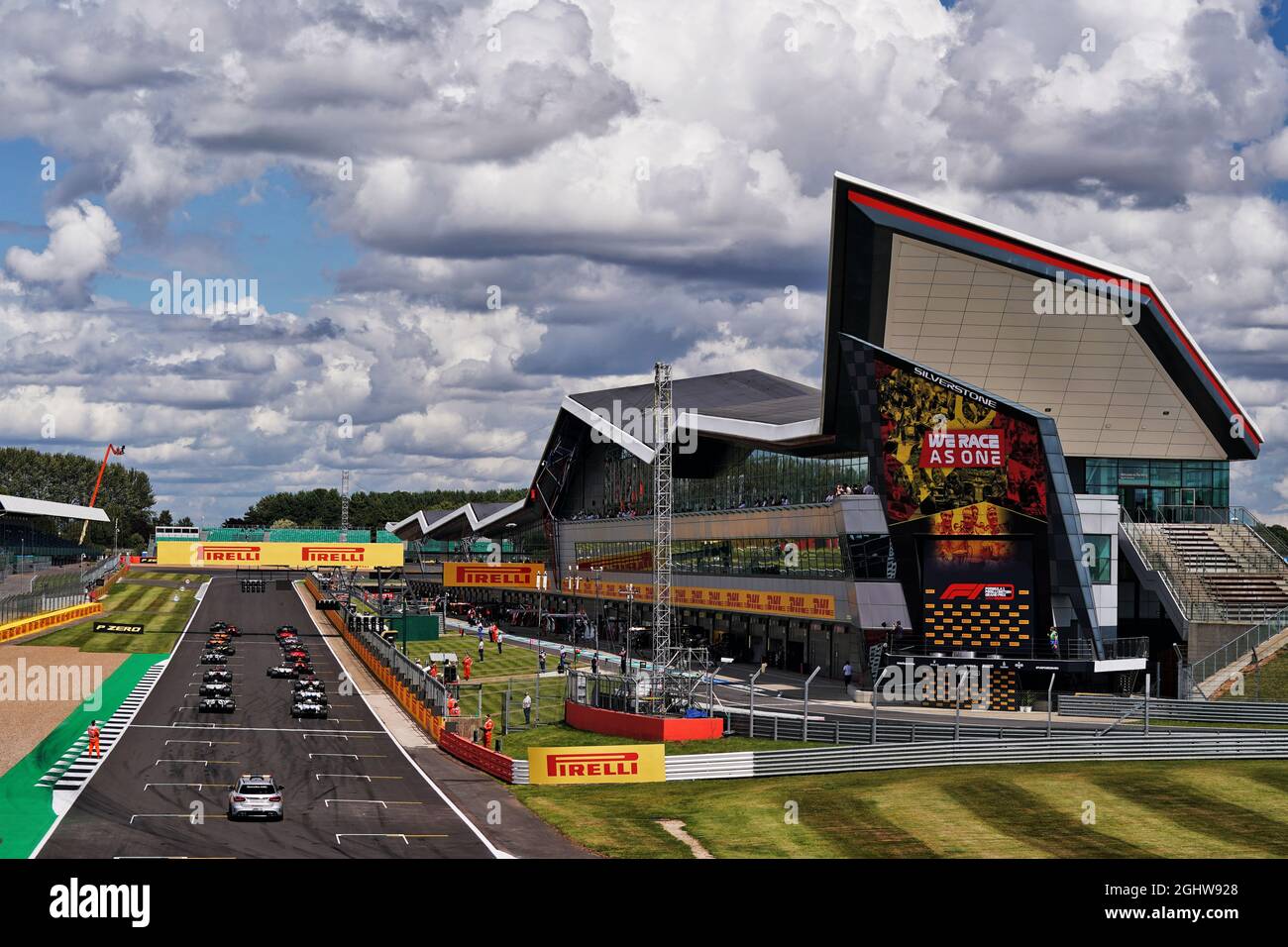 Start 2020 british grand prix silverstone hi-res stock photography and ...
