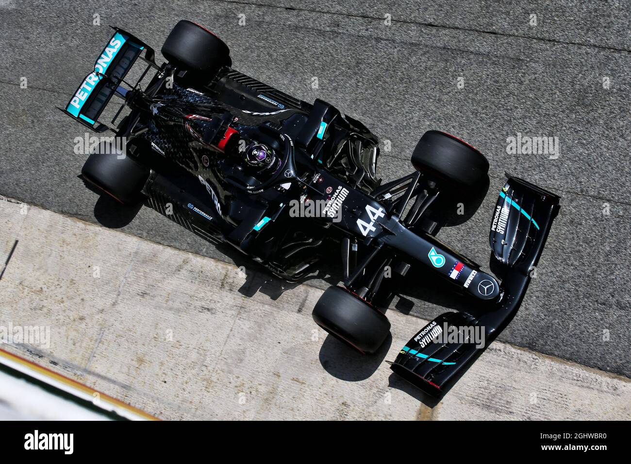 Mercedes amg f1 w11 de lewis hamilton hi-res stock photography and ...