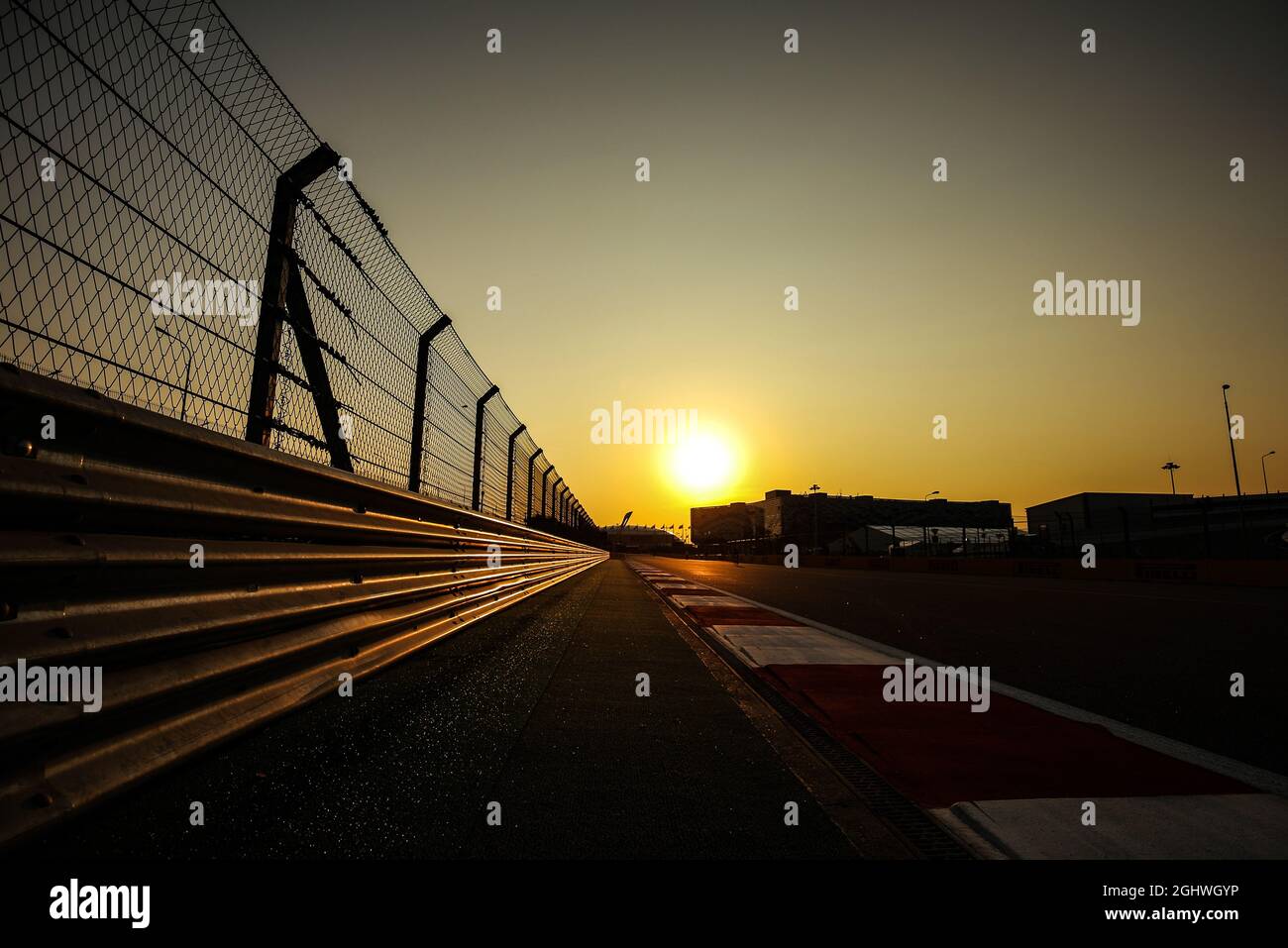 Formula 1 2020 sunset hi-res stock photography and images - Alamy
