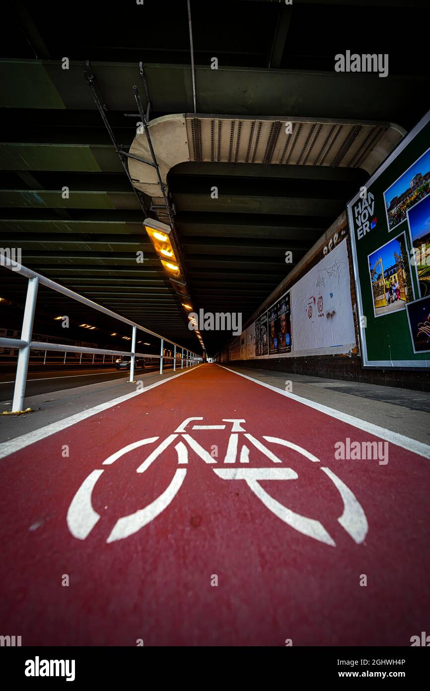 Cycle and pedestrian routes hi-res stock photography and images - Alamy