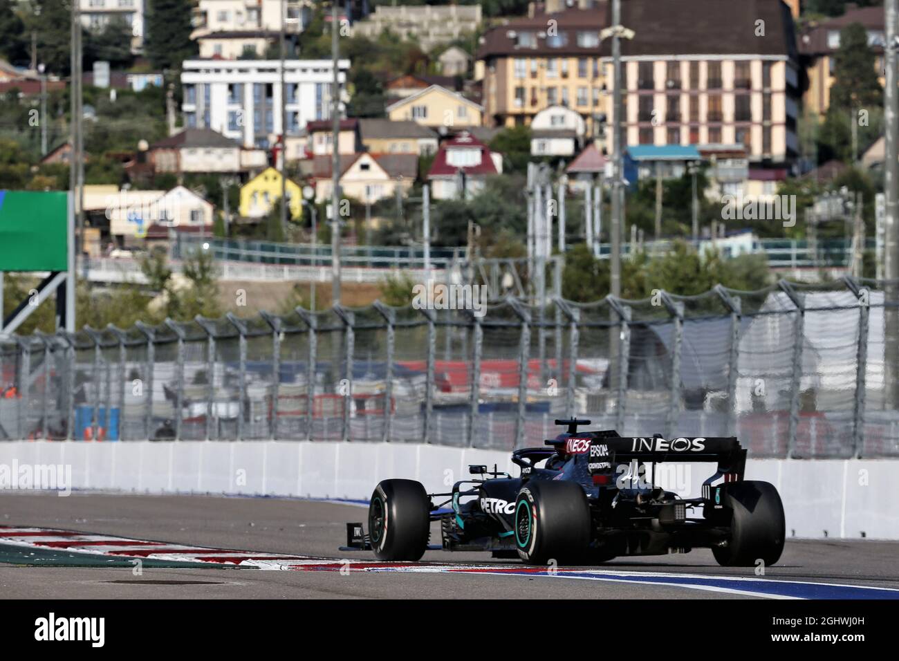 Lewis Hamilton (GBR) Mercedes AMG F1 W11. 27.09.2020. Formula 1 World ...