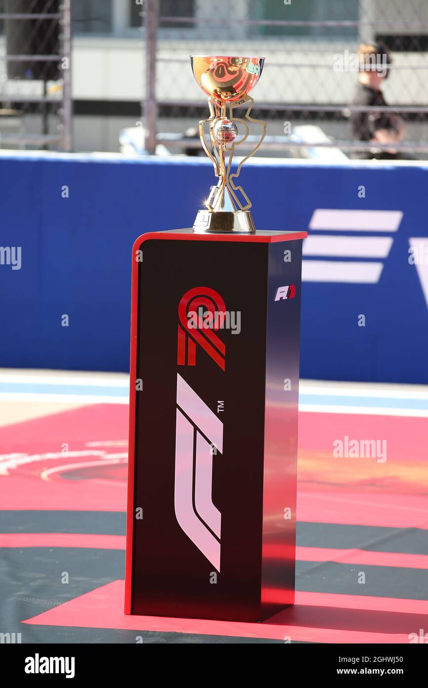 Formula 1 world championship trophy hi-res stock photography and images ...
