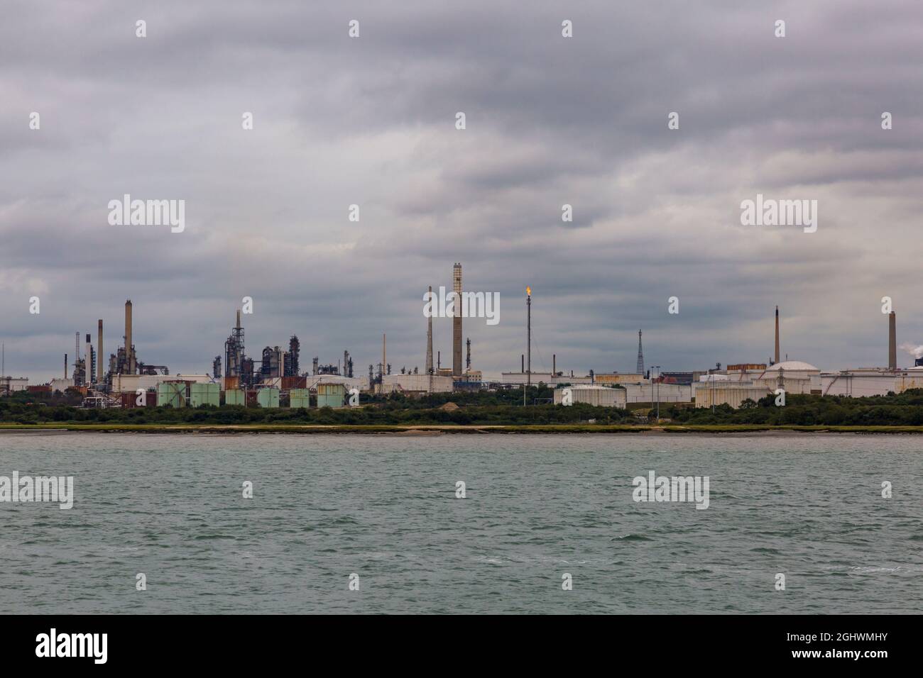 Fawley oil refinery, the largest oil refinery in the UK, on Southampton ...