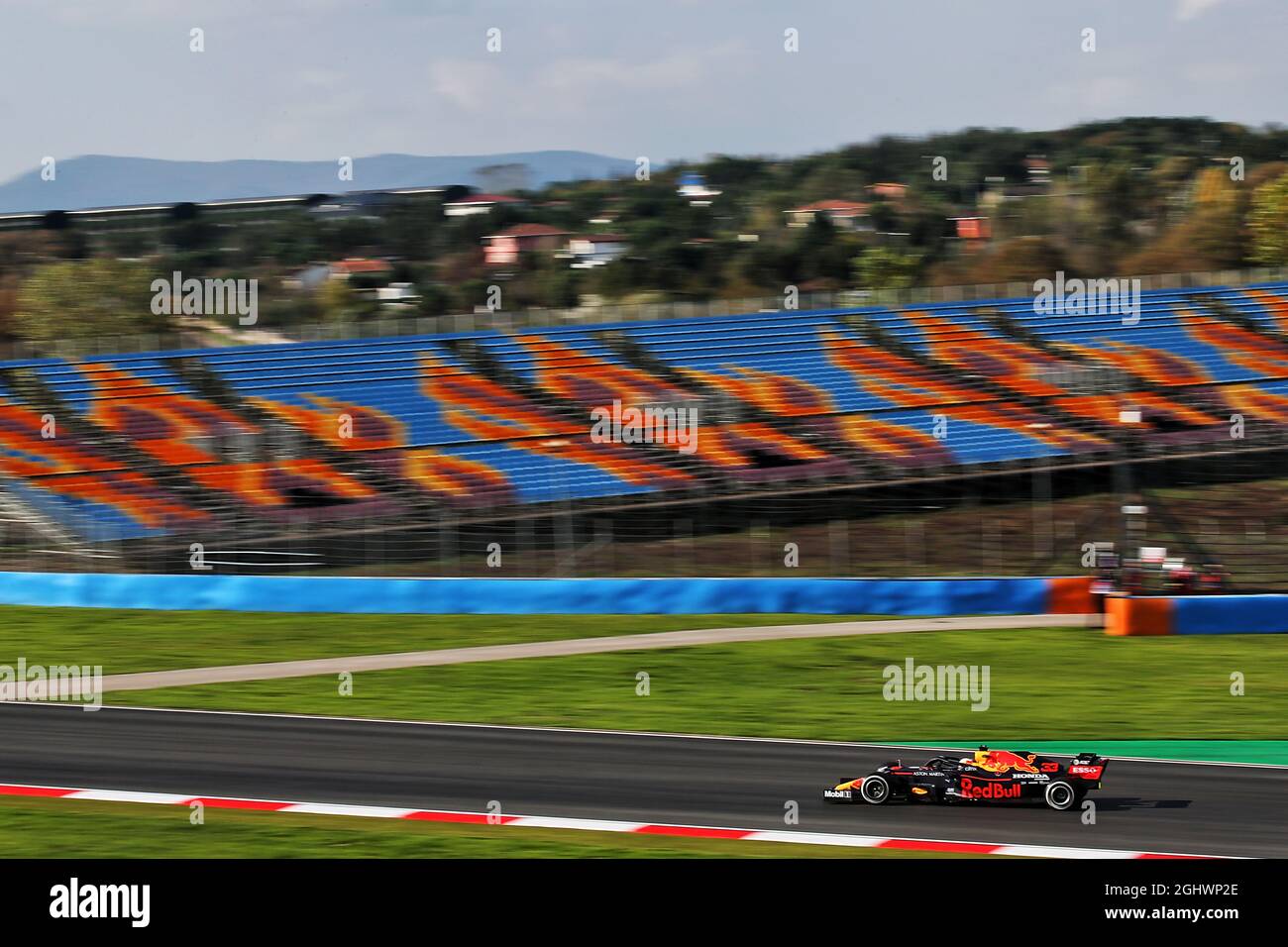 Max Verstappen (NLD) Red Bull Racing RB16. 13.11.2020 Formula 1 World ...
