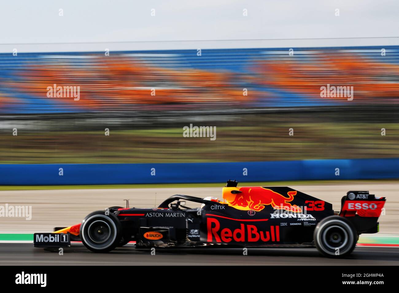 Max Verstappen (NLD) Red Bull Racing RB16. 13.11.2020 Formula 1 World ...