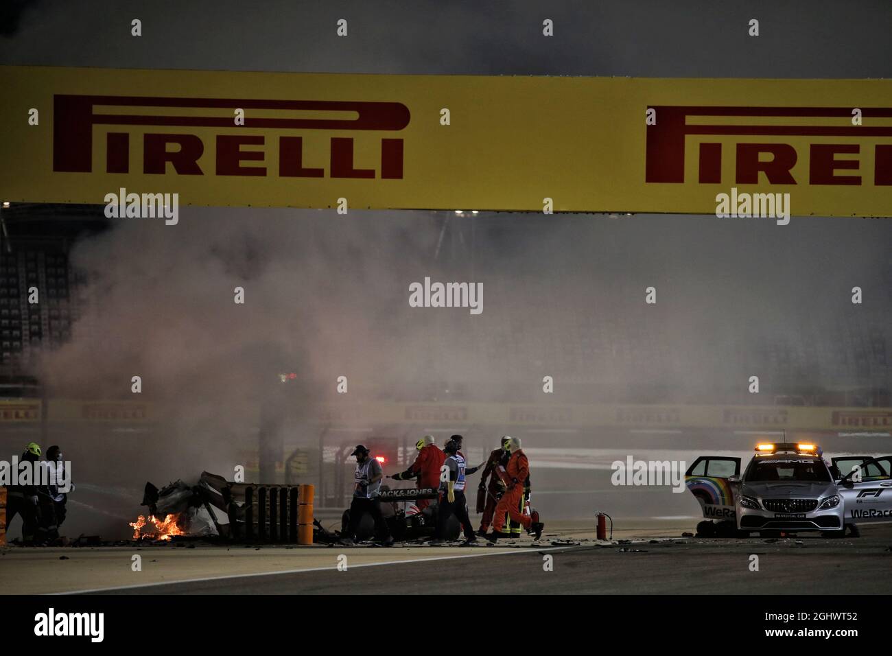 Marshals put out fire of romain grosjean hi-res stock photography and ...