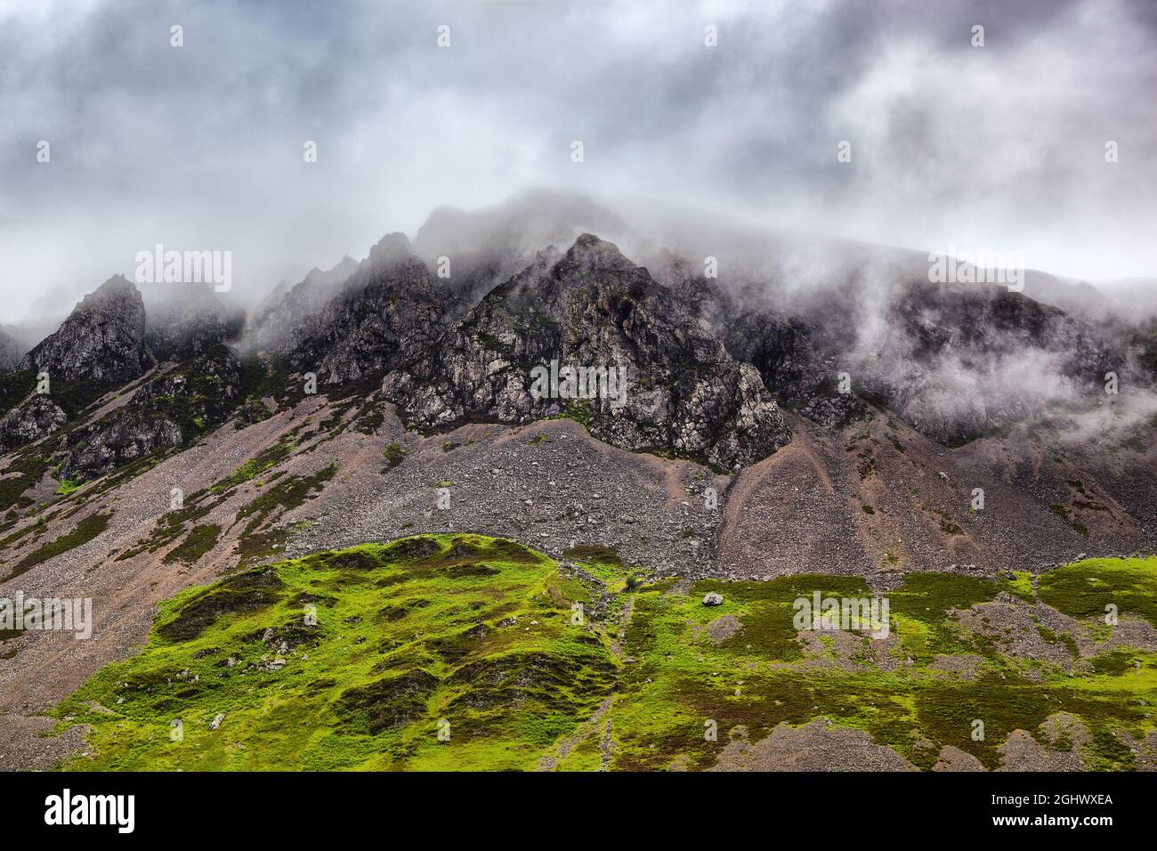 The rugged peaks of Mount Snowdon, Snowdonia National Park, North Wales ...
