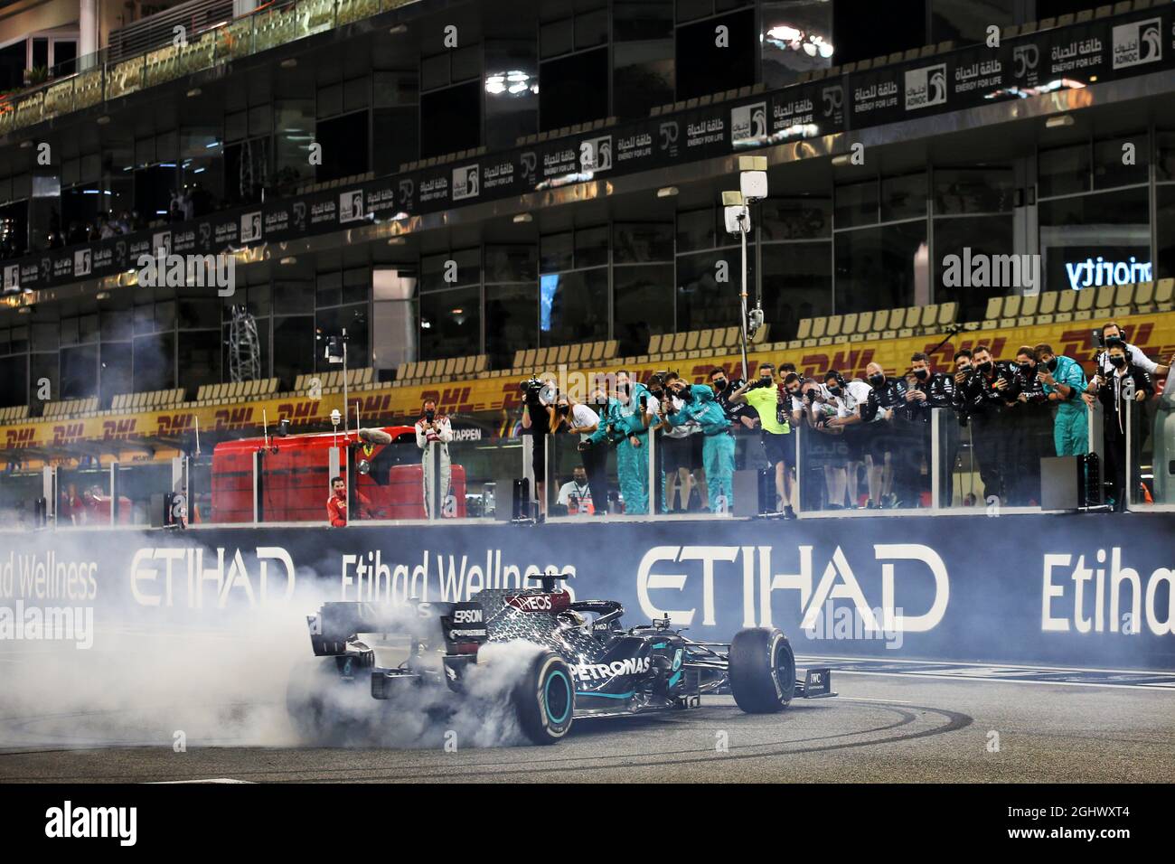 Mercedes amg f1 w11 doughnuts at end of race hi-res stock photography ...