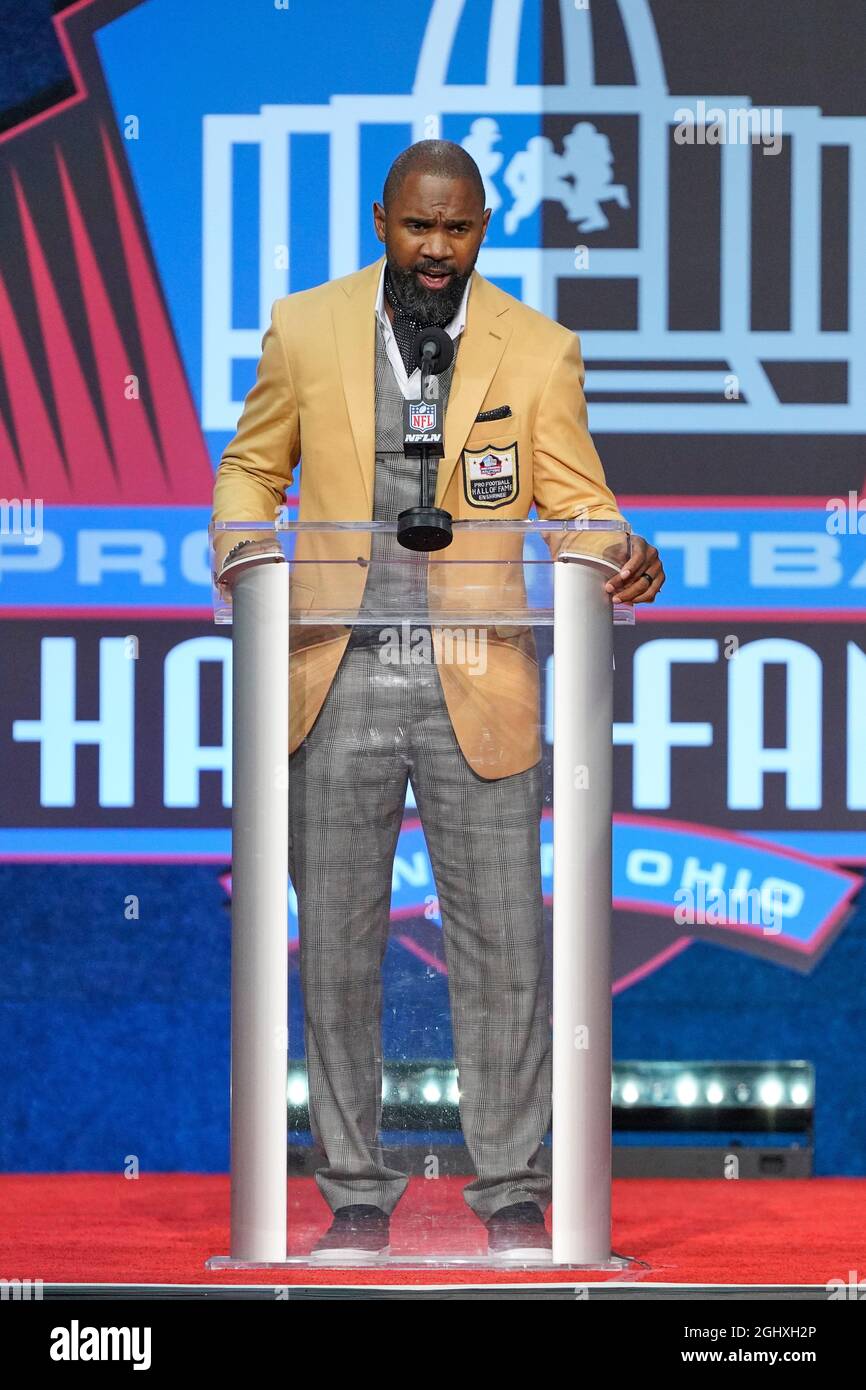 Inductee Charles Woodson speaks during the Pro Football Hall of Fame ...