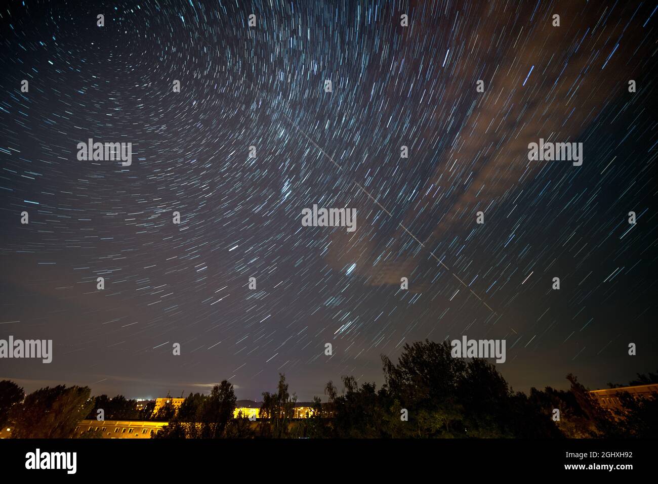 Tracks of stars in the night sky Stock Photo - Alamy