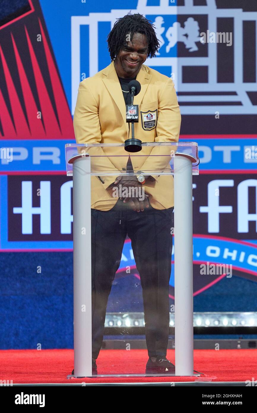 Inductee Edgerrin James speaks during the Pro Football Hall of Fame ...