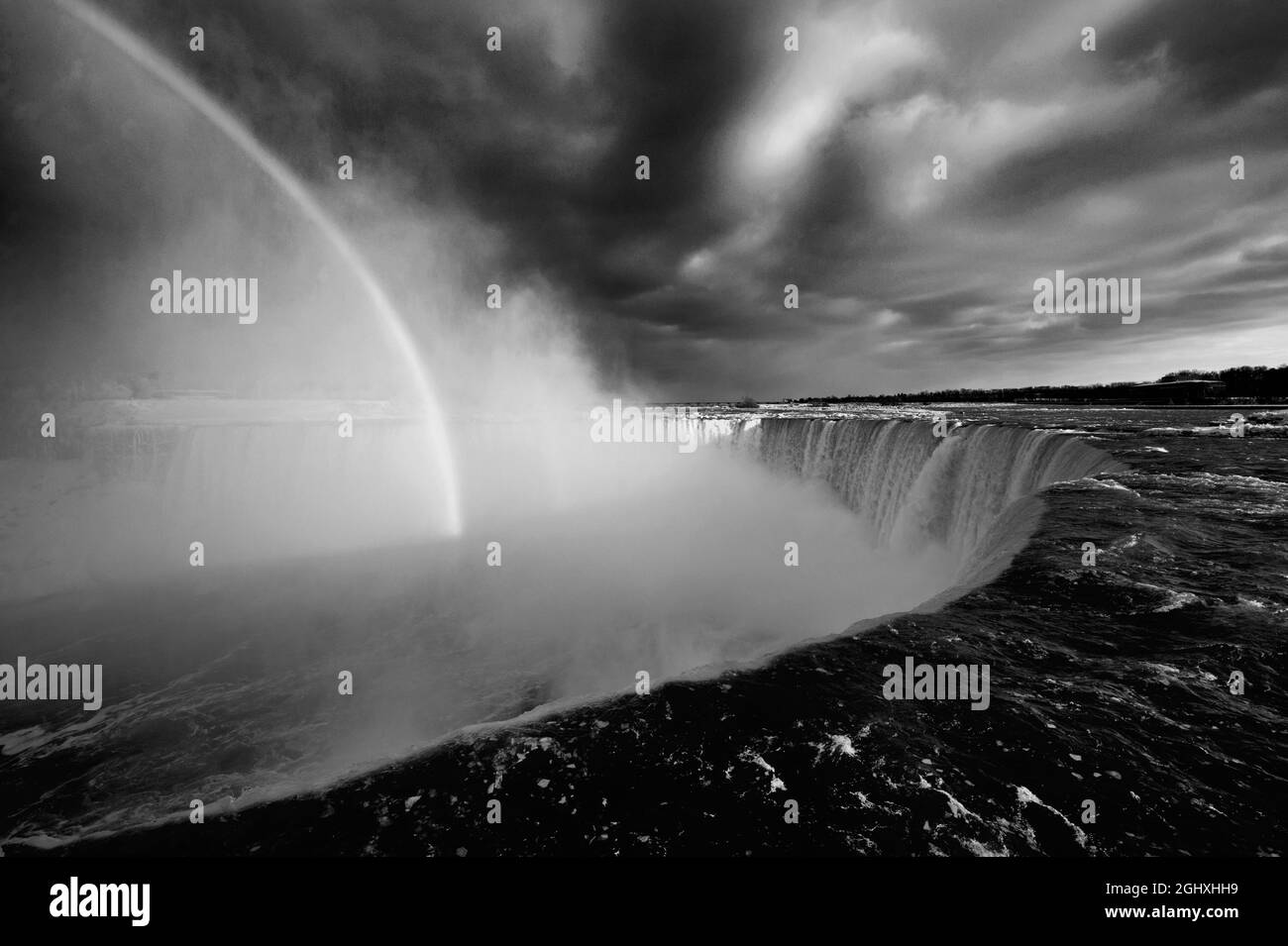 Rainbow over Horseshoe Falls of Niagara Falls. Ontario, Canada Stock ...