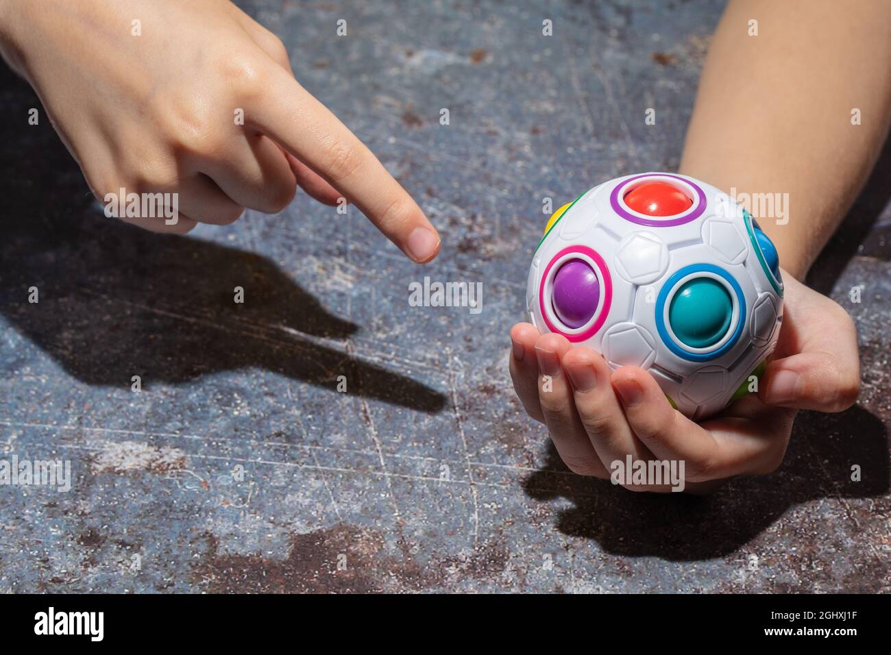 Fidget cube hi-res stock photography and images - Alamy