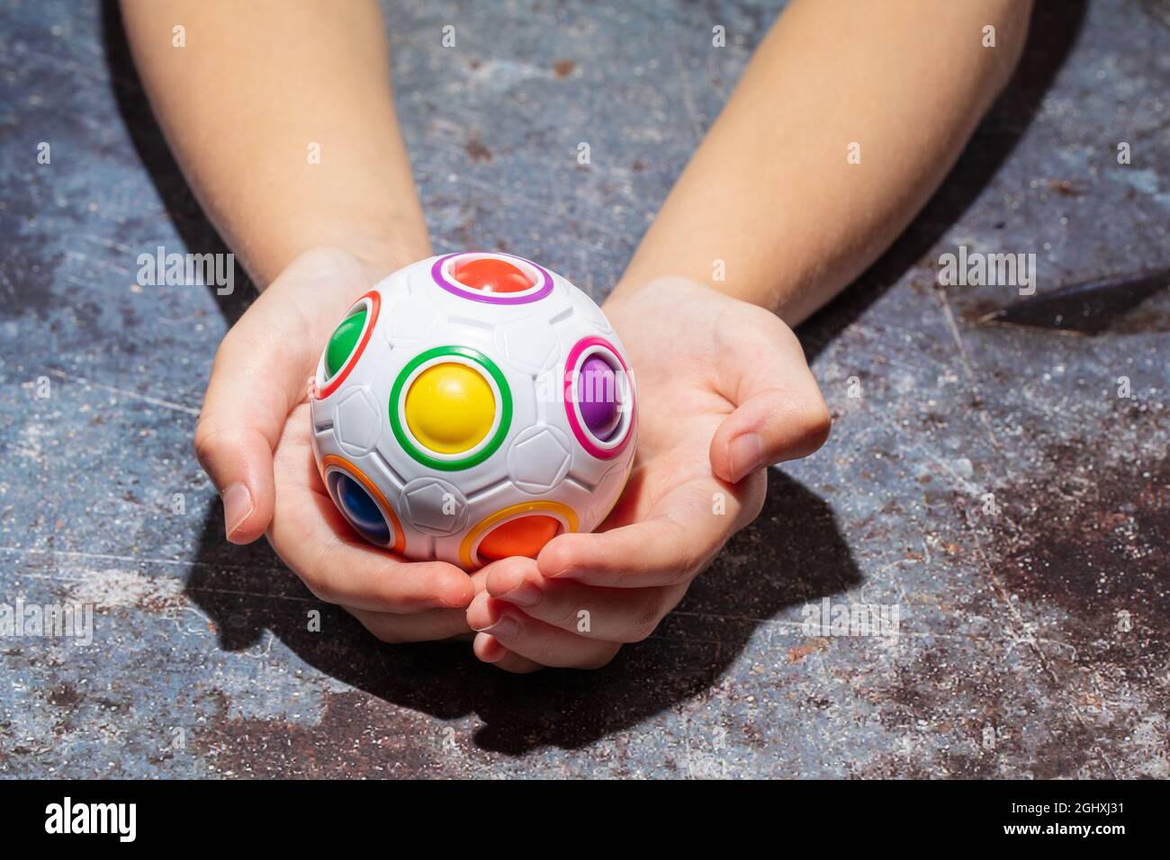 Magic Rainbow Ball Fidget Ball Speed Cube Puzzle Ball Cube Brain ...