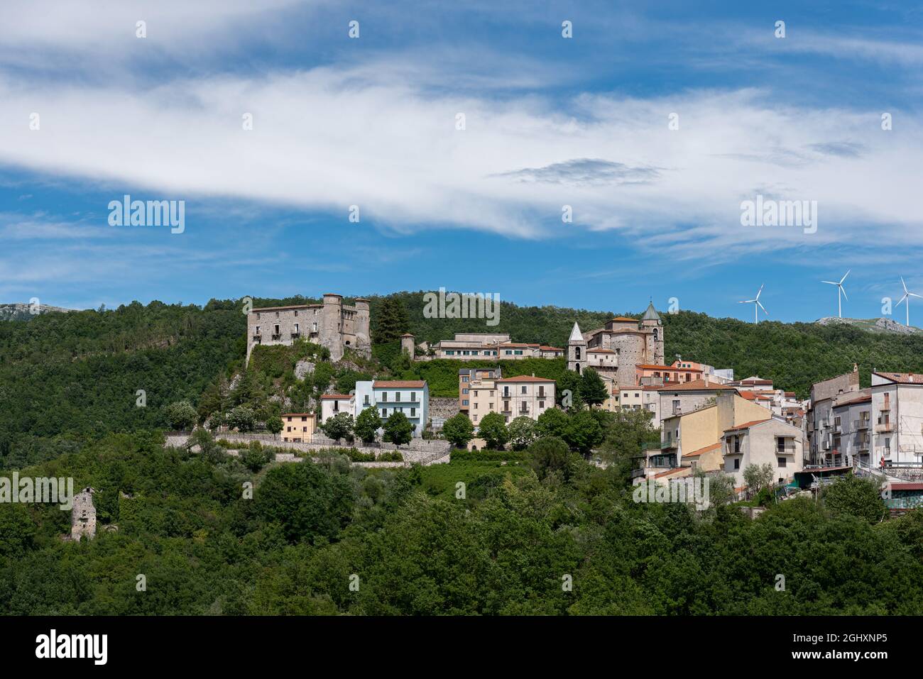 Carpinone. Carpinone is an Italian town of 1,075 inhabitants in the ...