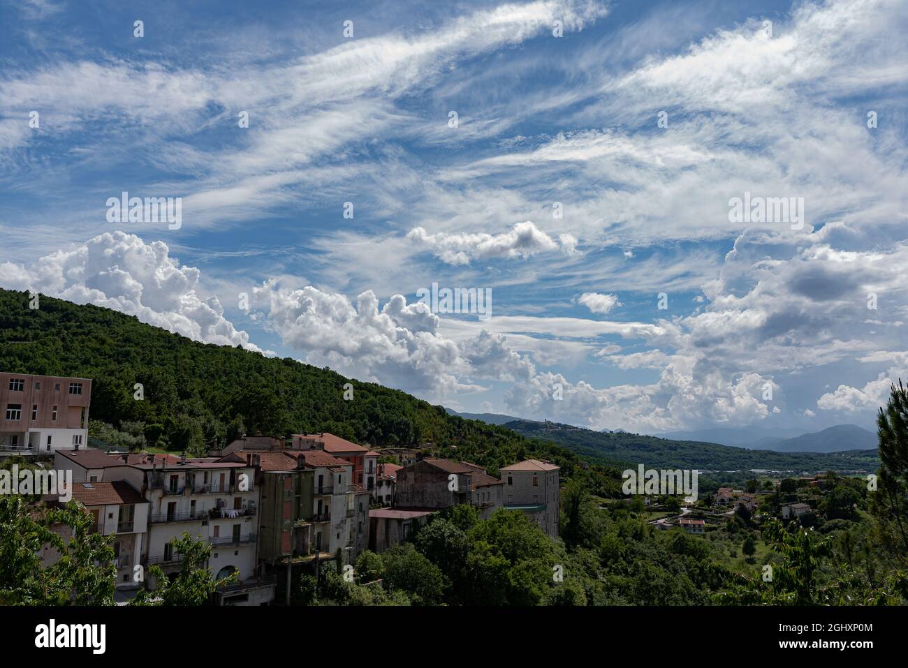 Carpinone. Carpinone is an Italian town of 1,075 inhabitants in the ...