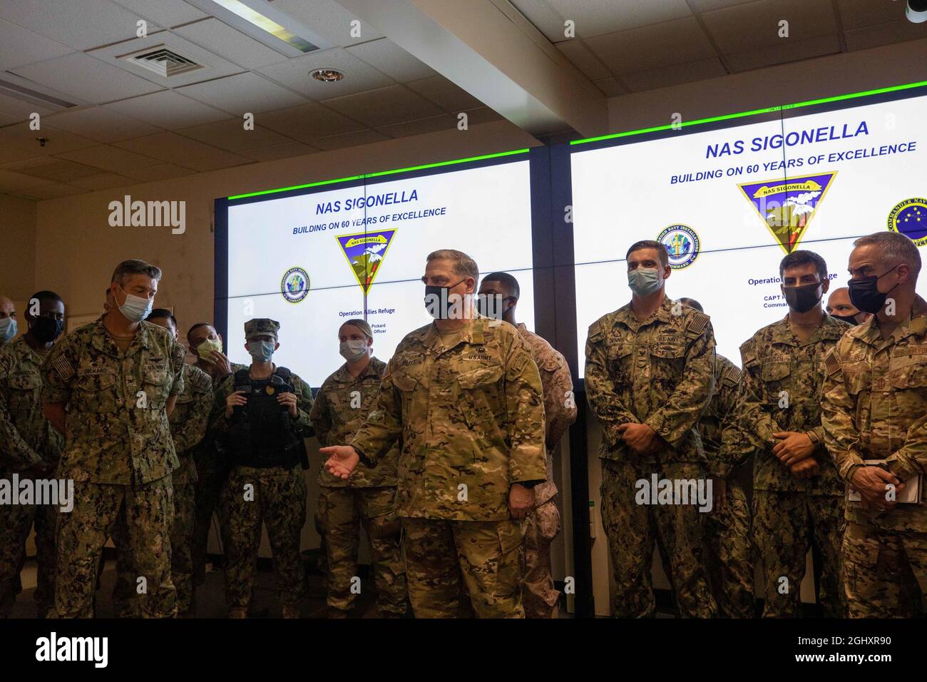 210905-N-CJ510-0446 NAVAL AIR STATION SIGONELLA, Italy (Sep. 5, 2021 ...