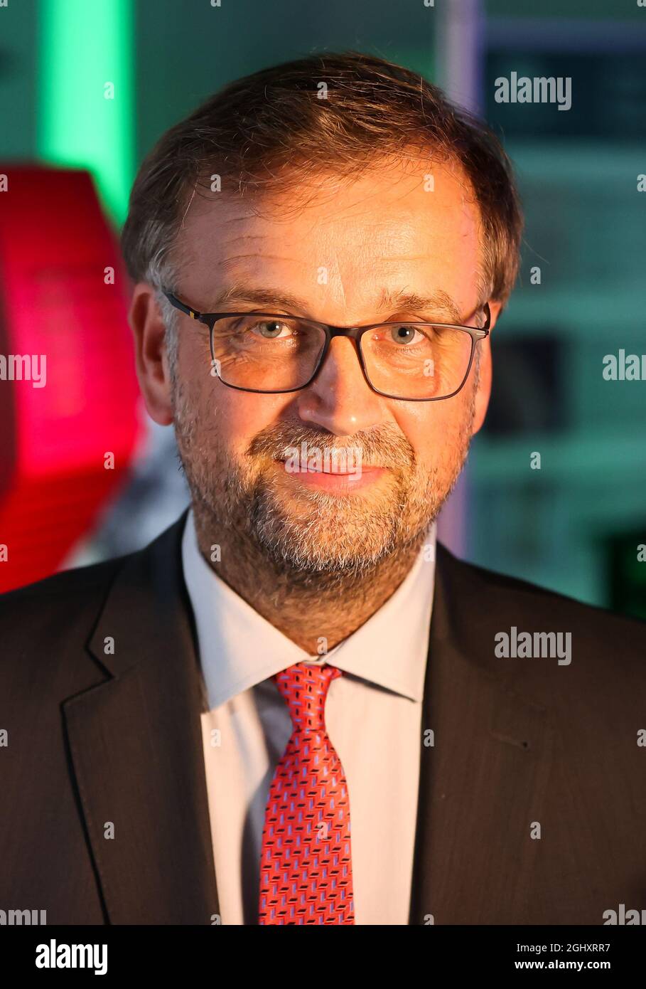 Chemnitz, Germany. 08th Sep, 2021. Professor Dr. Oliver G. Schmidt stands in a laboratory at ...