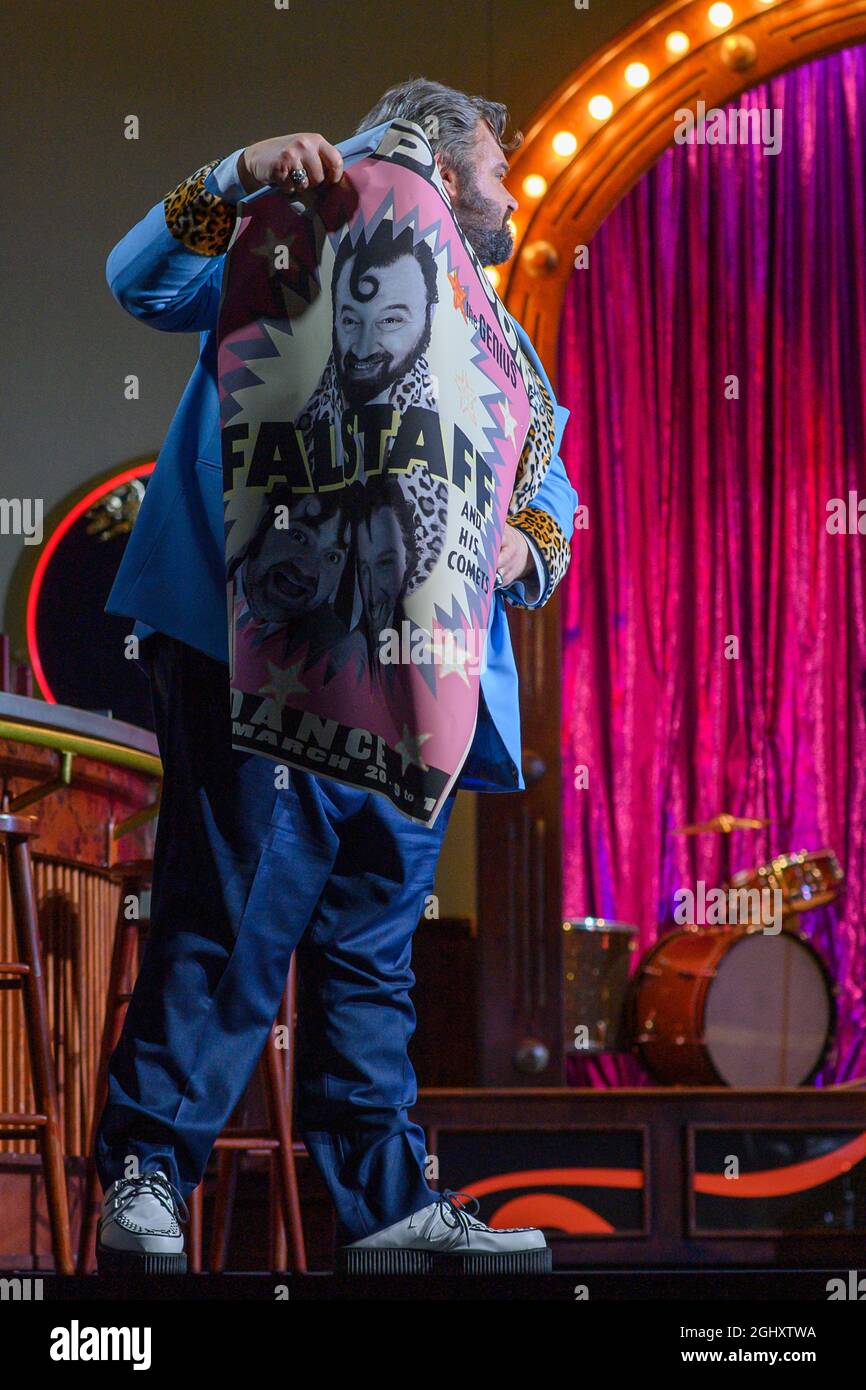 Sir john falstaff hi-res stock photography and images - Alamy