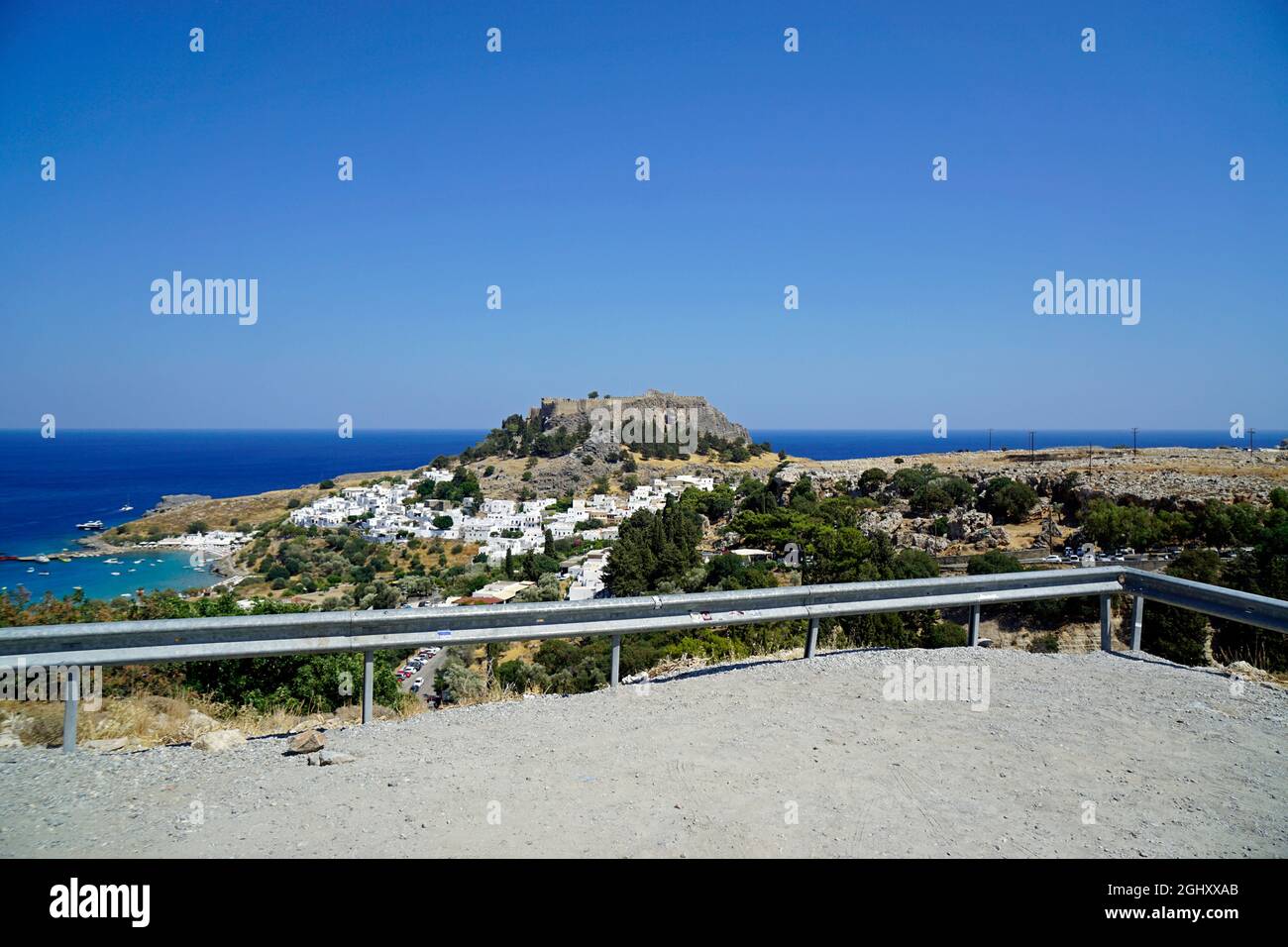 Rhodes lindos akropolis hi-res stock photography and images - Alamy