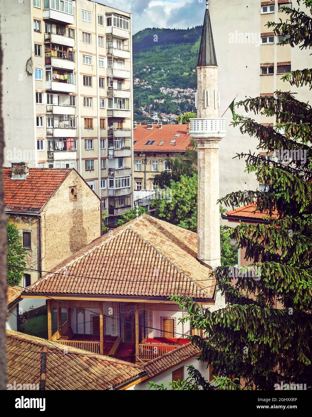 Mosque downtoun hi-res stock photography and images - Alamy