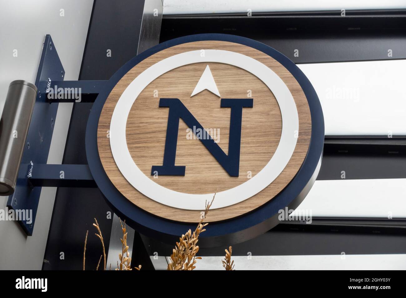 Mock up signage hi-res stock photography and images - Alamy