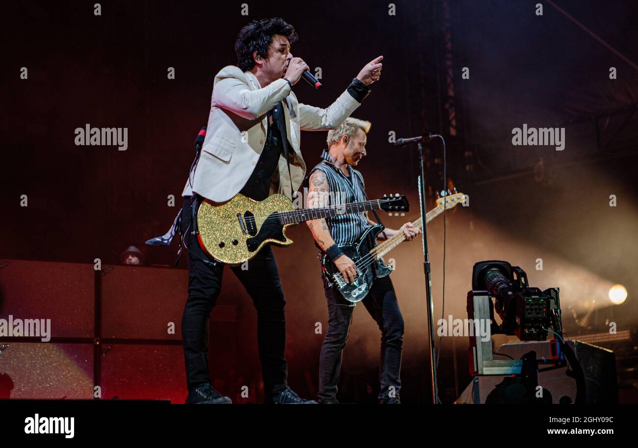 Hella mega tour hi-res stock photography and images - Alamy