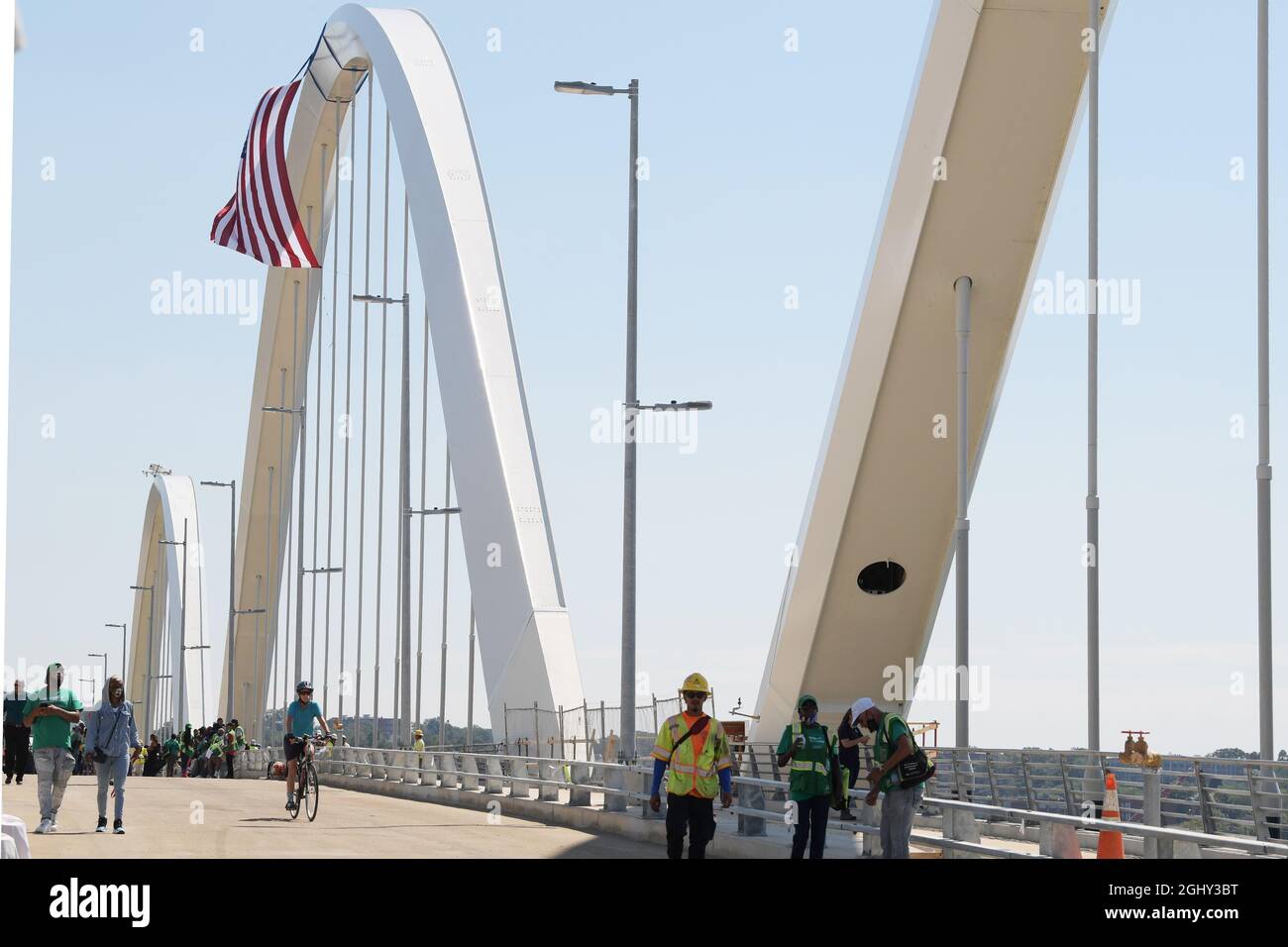 The frederick douglass memorial bridge hi-res stock photography and ...