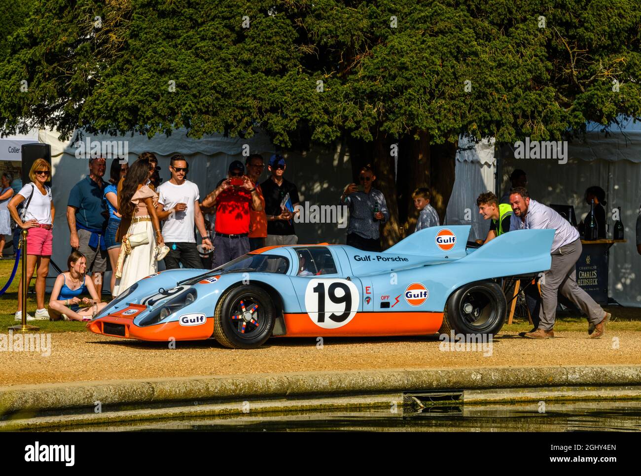 1969 Porsche 917K being pushed through Hampton Court Palace Gardens in ...