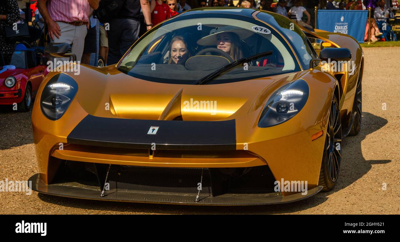 Cici Muldoon taking her 2021 Scuderia Cameron Glickenhaus 004S to ...