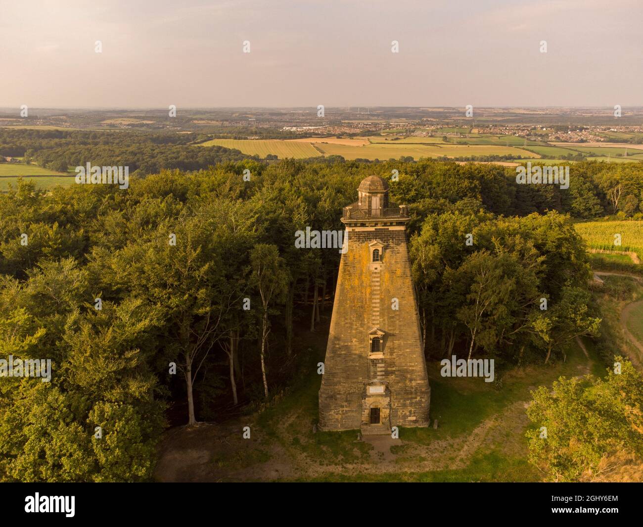 Folly buildings in england hi-res stock photography and images - Alamy