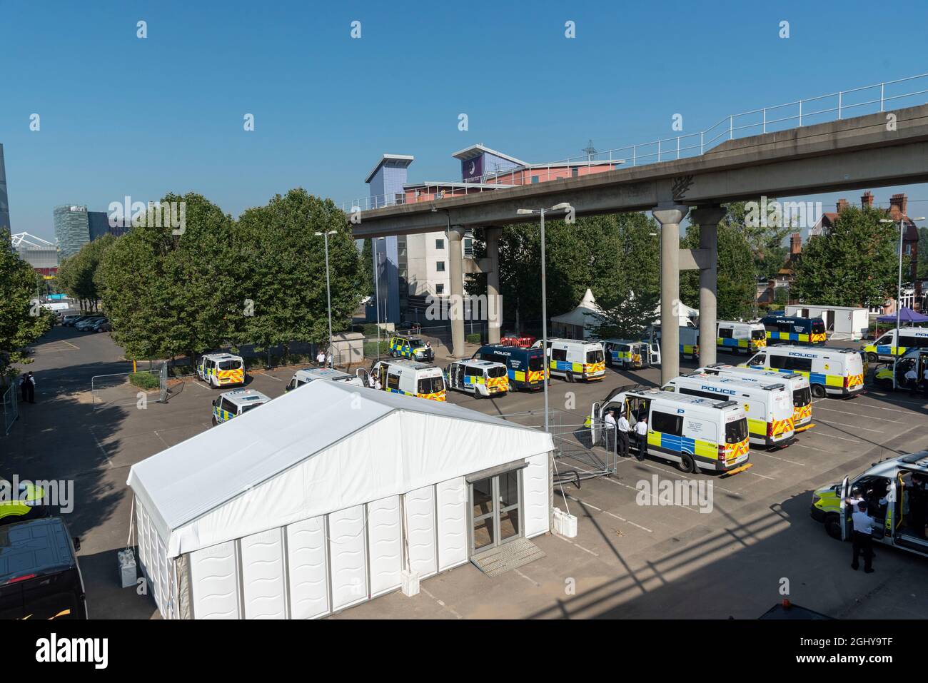 Temporary police station hi-res stock photography and images - Alamy