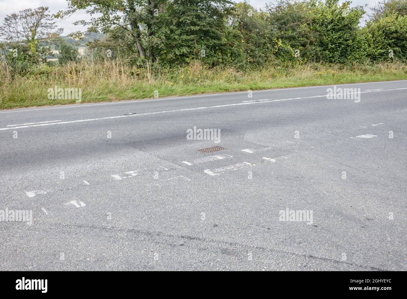 Road Junction Markings Uk High Resolution Stock Photography and Images ...