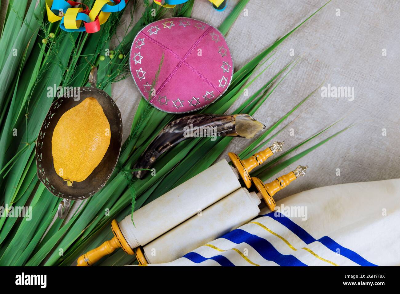 Lulav symbols jewish festival hi-res stock photography and images - Alamy