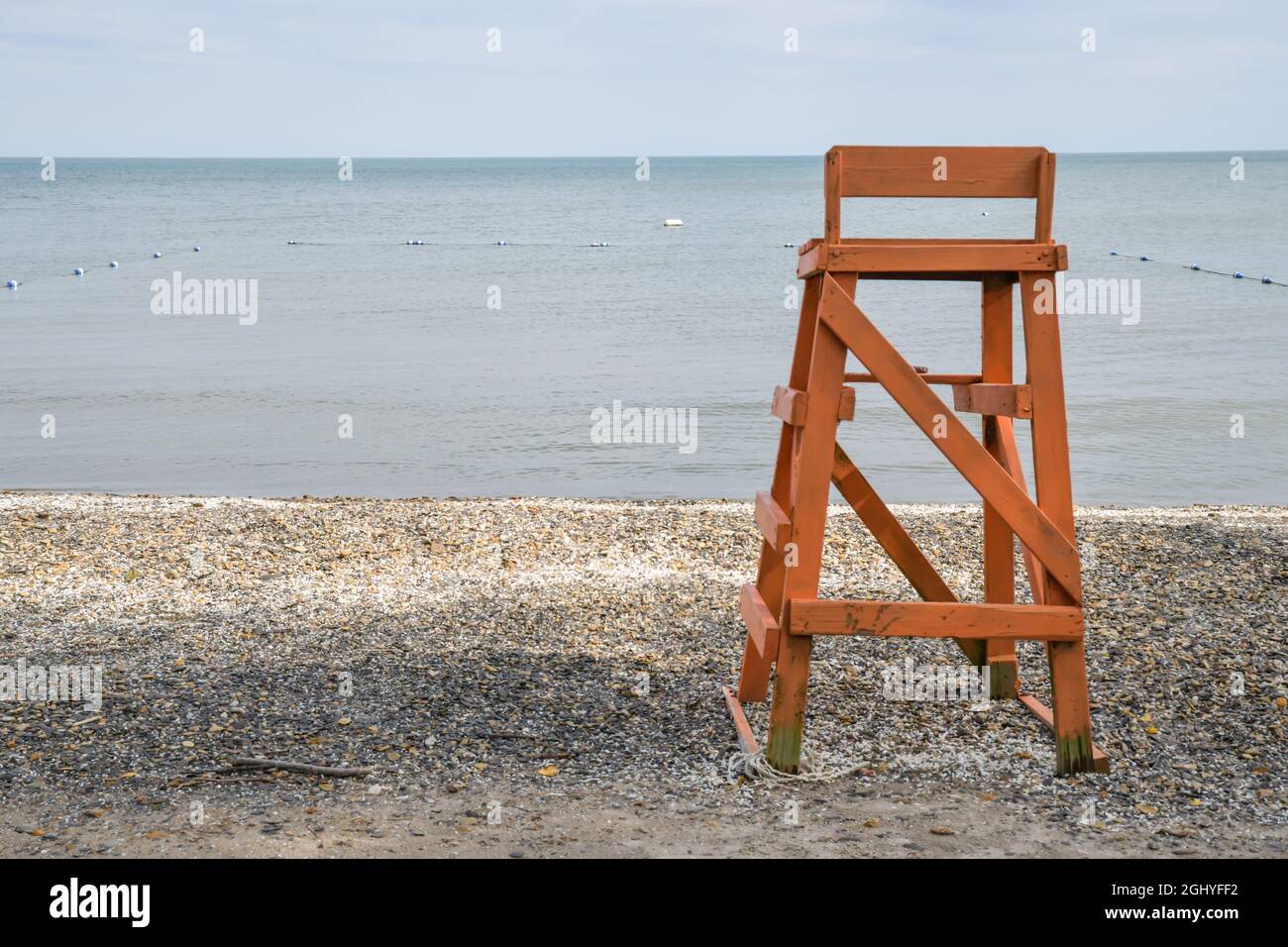 Empty lifeguard chair beach hi-res stock photography and images - Alamy
